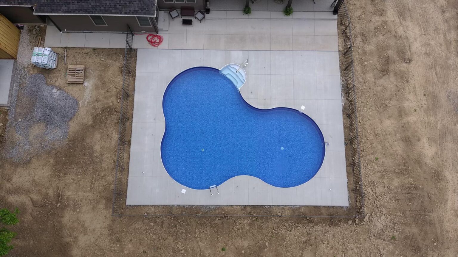 About - Dilleys Custom Pools